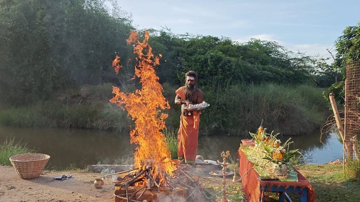 Visit Angali Amman: A Sacred Hindu Temple in India